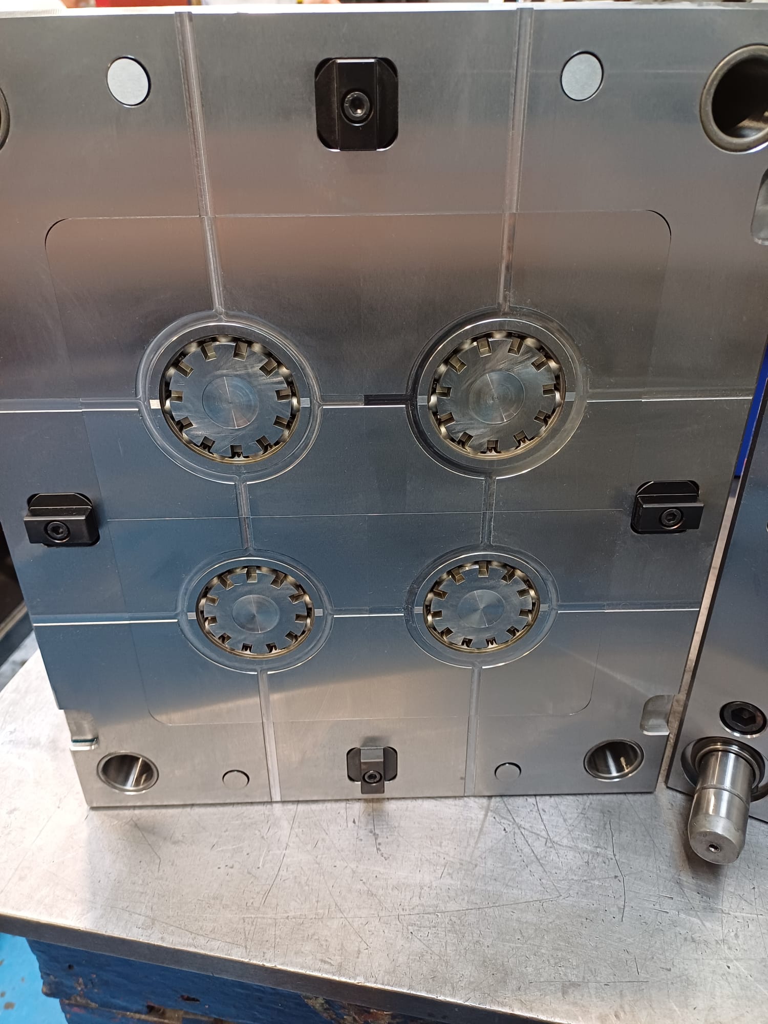 Rapid Prototype Tooling Company | Mould Tool Makers UK